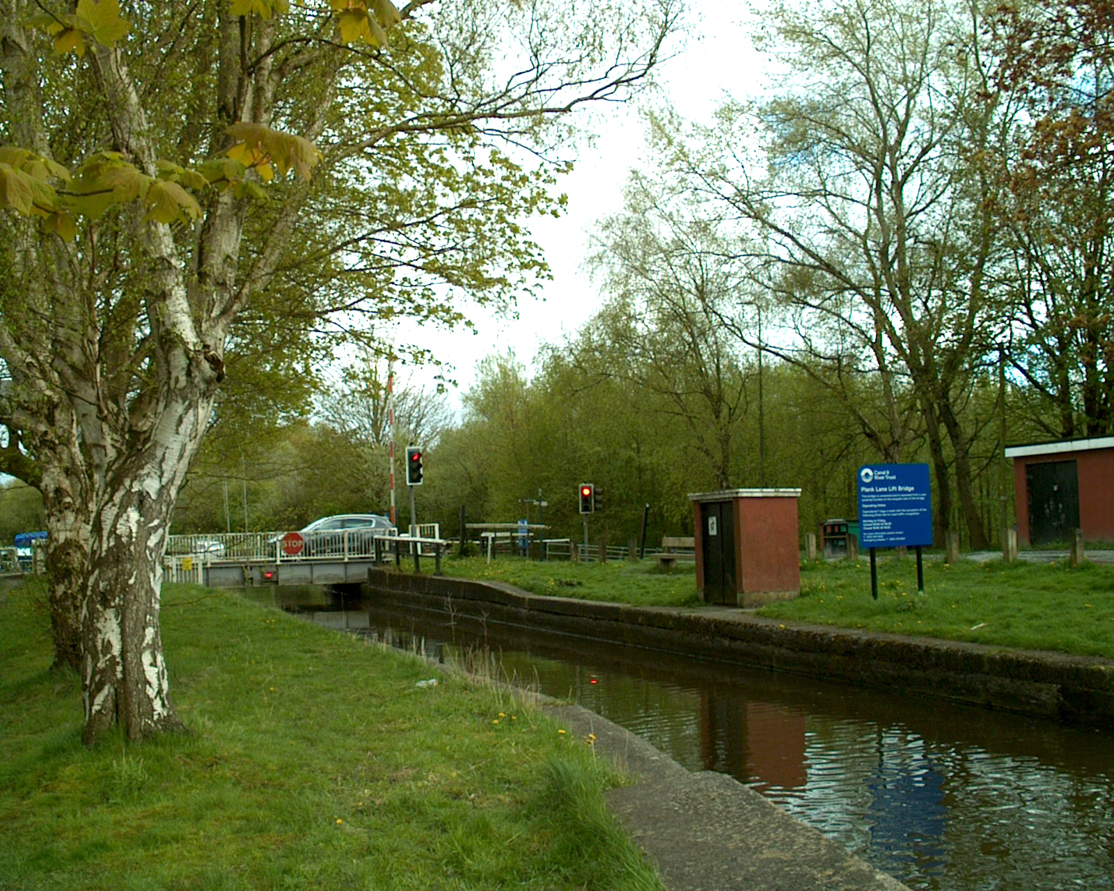 Pentax EI-2000 2MP Vintage Digital Camera Review - Pentax User